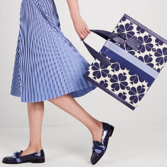 kate spade | Bags | Kate Spade Flower Jacquard Stripe Manhattan Large ...